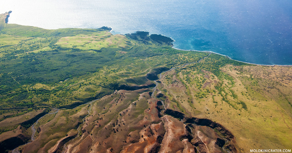 Best Aerial Ocean Views over Maui Hawaii - Molokini Crater
