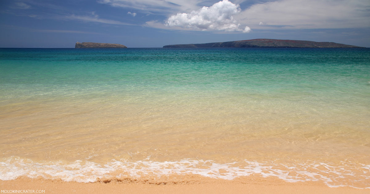 Best views of Molokini Crater from Wailea and Makena - Maui, Hawaii